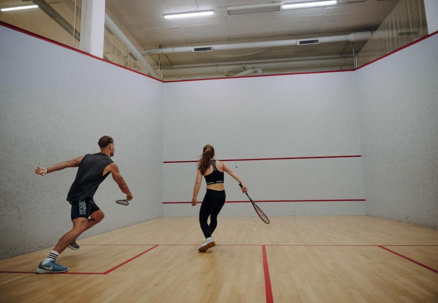 Wie Spielt Man Squash