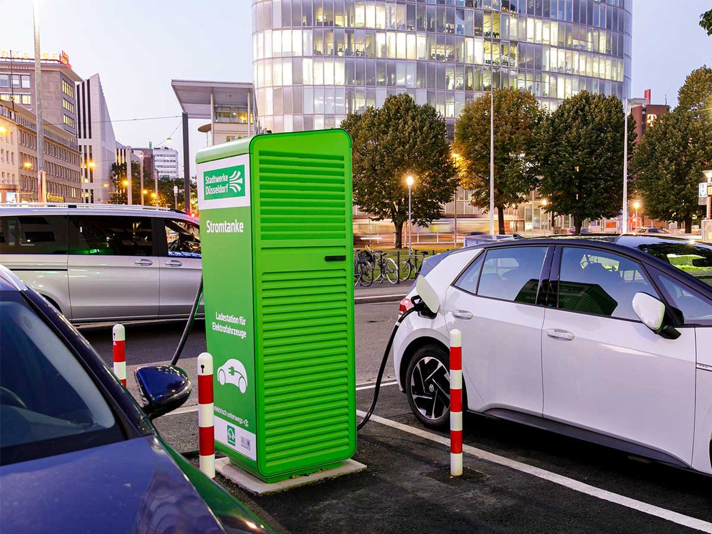 Schnellladen von E-Autos | Stadtwerke Düsseldorf